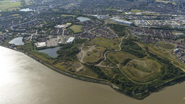 15,000-home Thamesmead Waterfront project given welcome boost by New ...